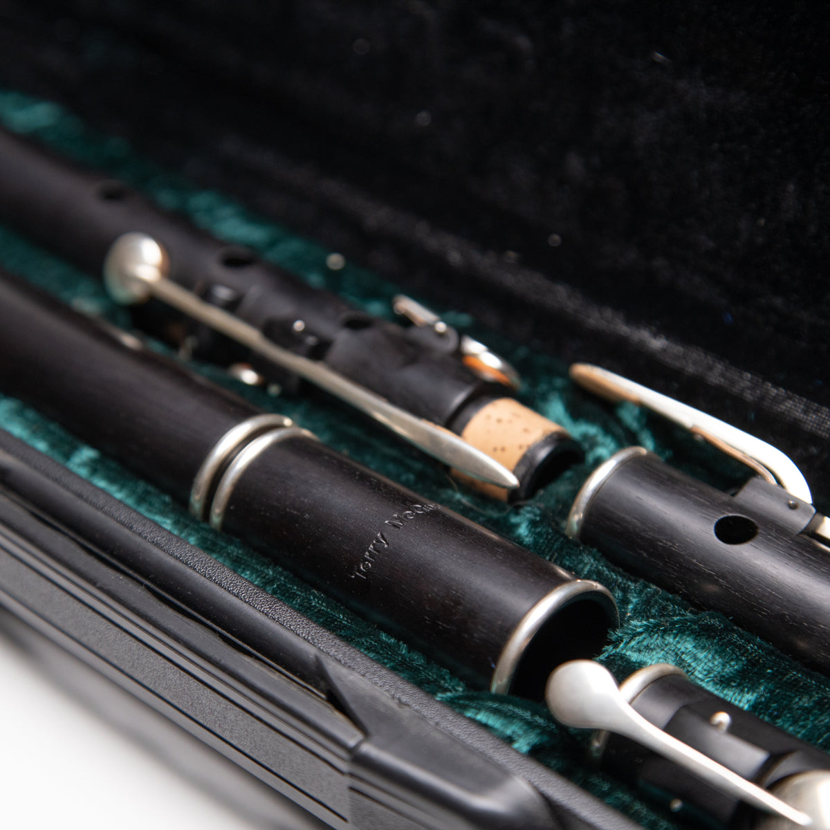 McGee 6-Key Blackwood & Silver Grey Larsen Preferred – Irish Flute Store